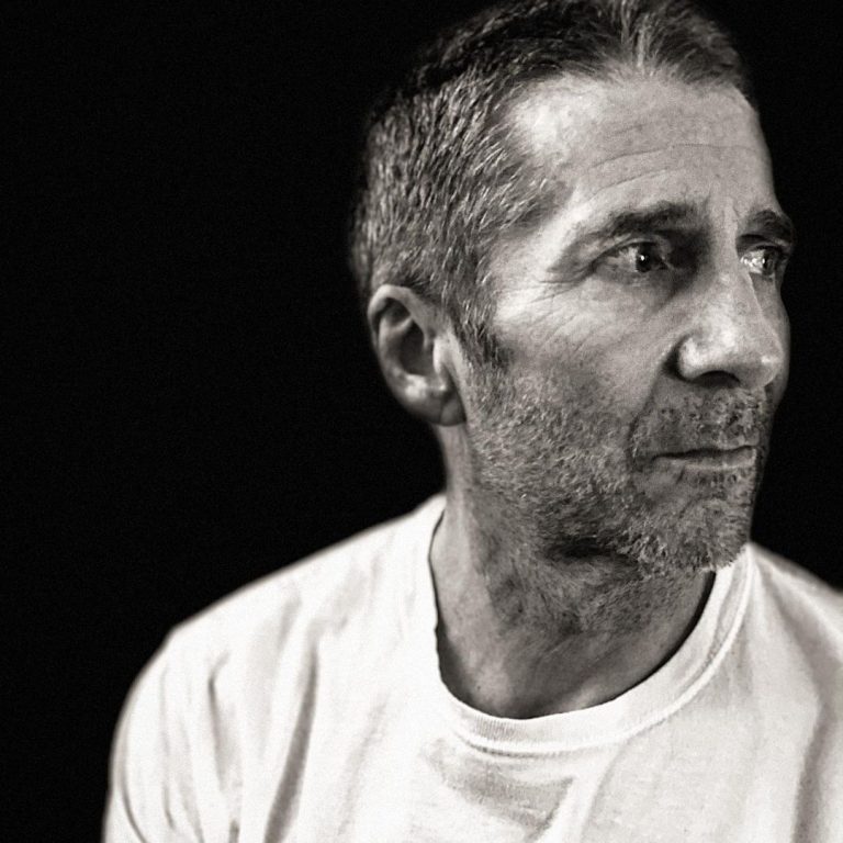 Leland Orser - Biography, Height & Life Story | Super Stars Bio