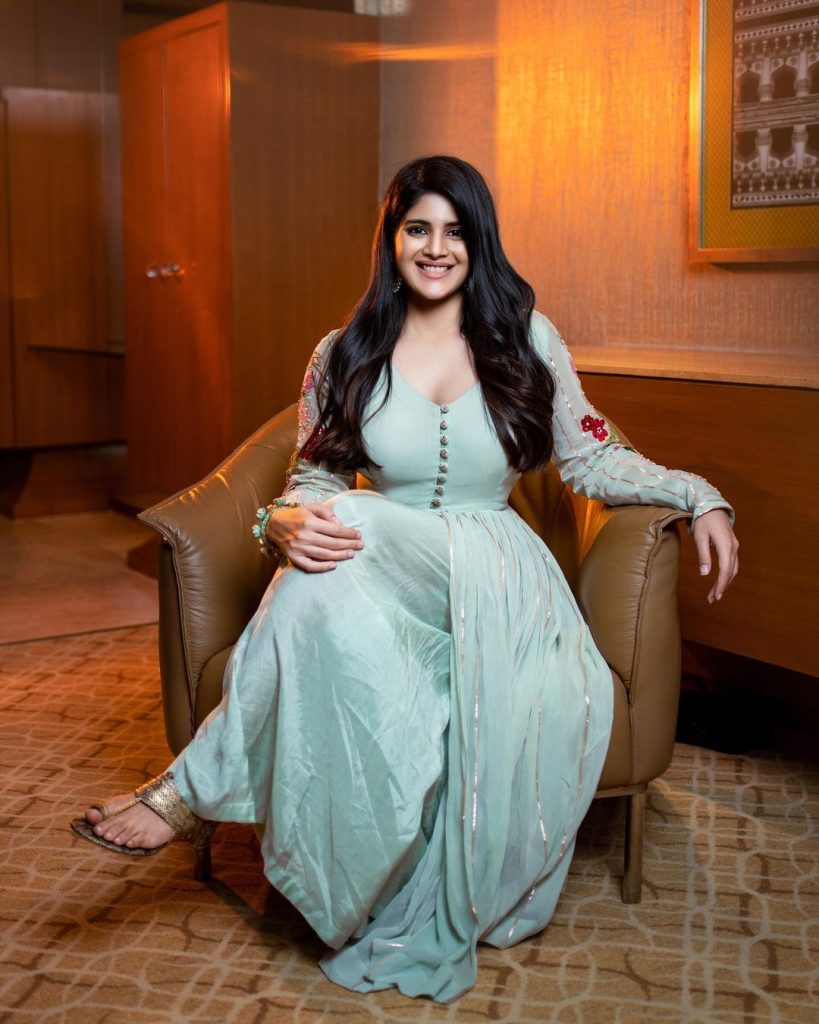 Megha Akash - Biography, Height & Life Story | Super Stars Bio