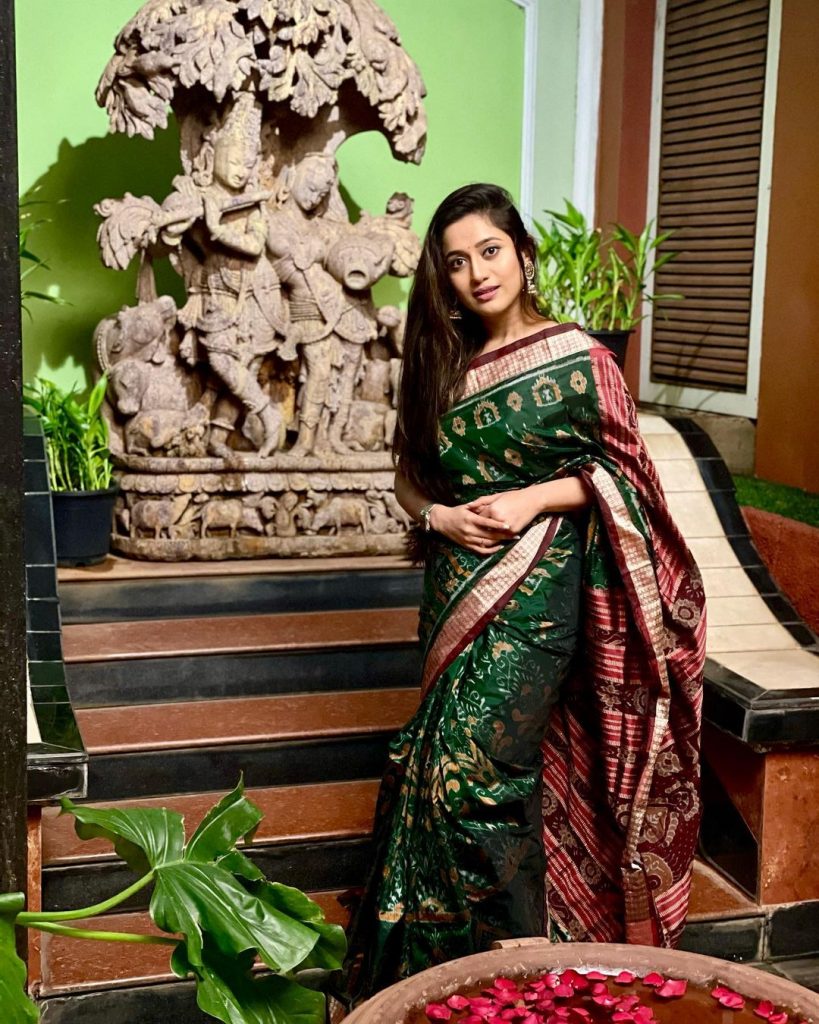 Elina Samantray - Biography, Height & Life Story | Super Stars Bio