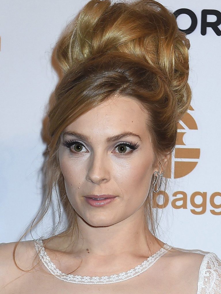 Aliette Opheim - Biography, Height & Life Story | Super Stars Bio