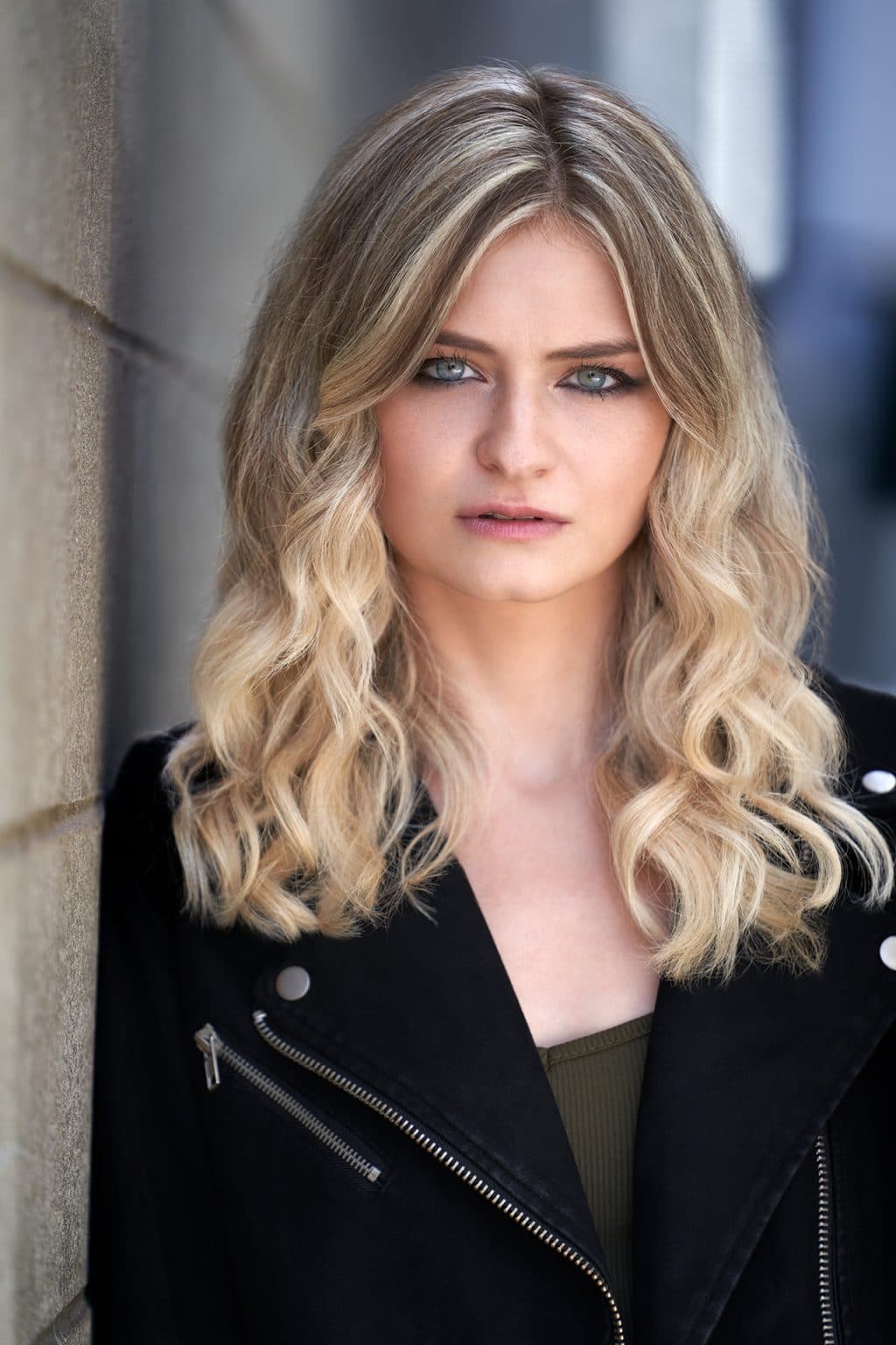 Anna Shields - Biography, Height & Life Story | Super Stars Bio