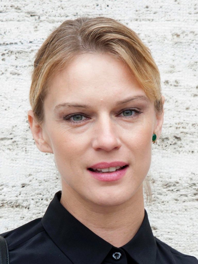 Antonia Liskova - Biography, Height & Life Story | Super Stars Bio