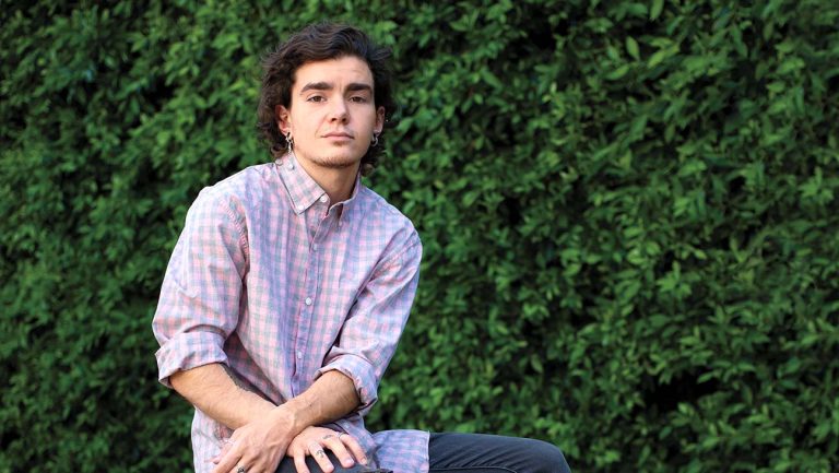 Elliot Fletcher - Biography, Height & Life Story | Super Stars Bio