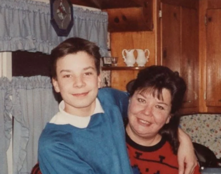 Nick Kroll - Biography, Height & Life Story | Super Stars Bio