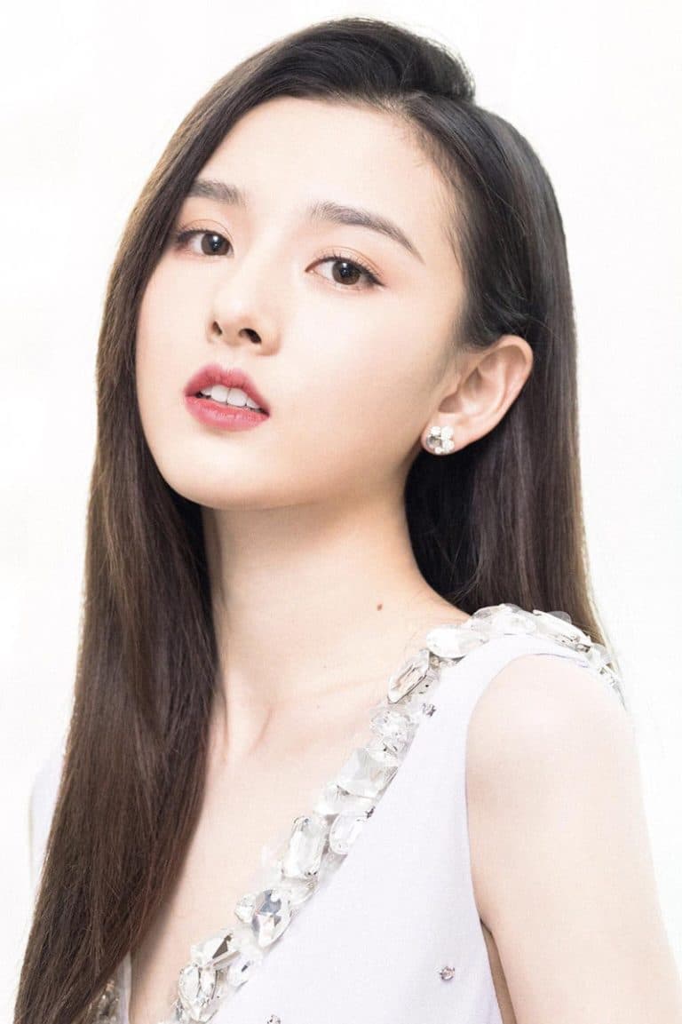 Song Zuer - Biography, Height & Life Story | Super Stars Bio