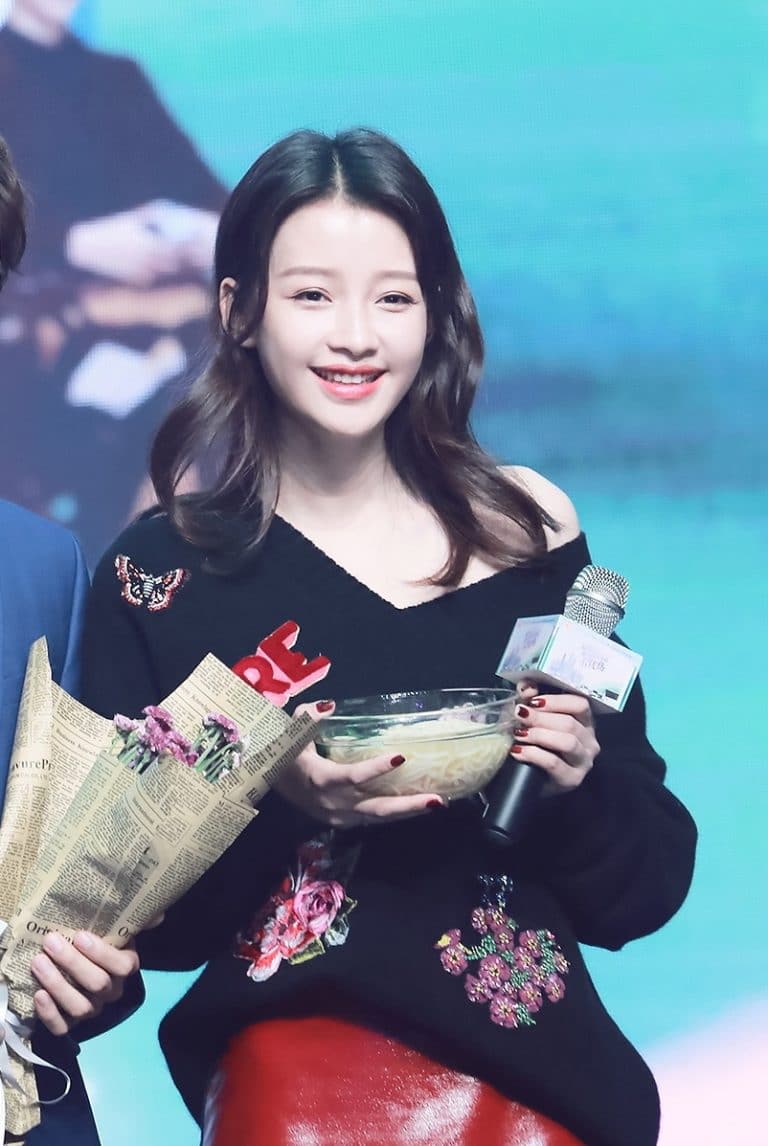 Sun Yi - Biography, Height & Life Story | Super Stars Bio