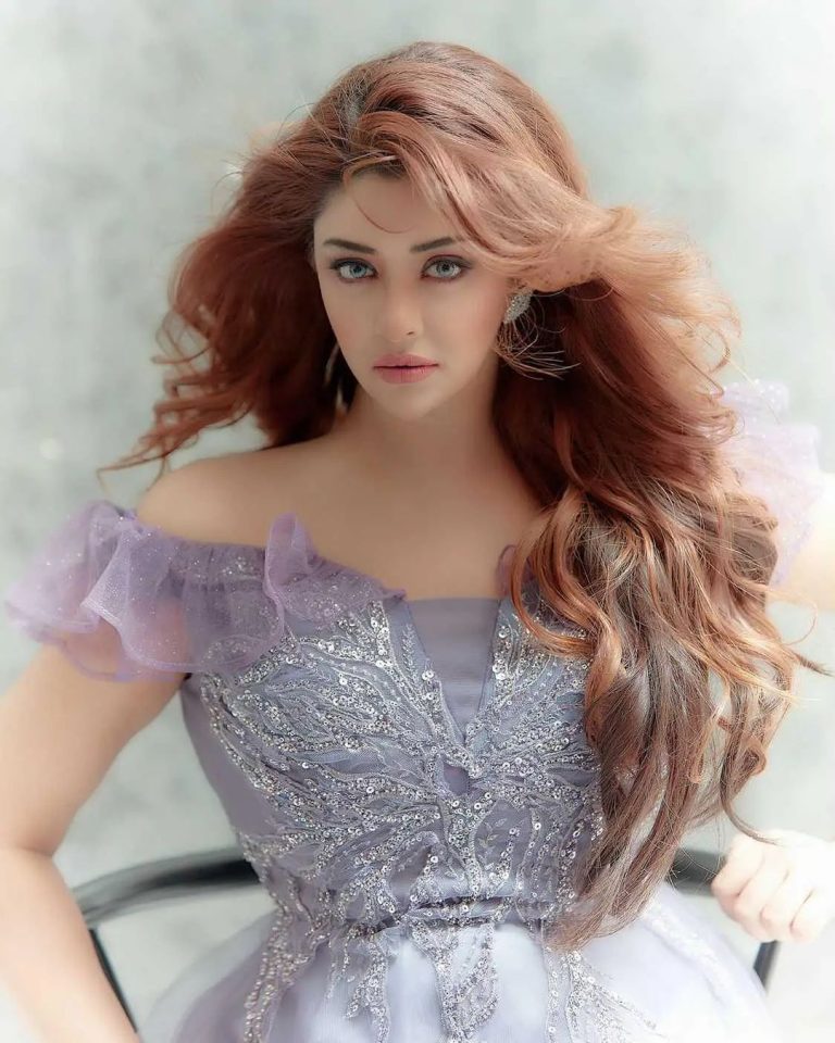 Payal Ghosh - Biography, Height & Life Story | Super Stars Bio