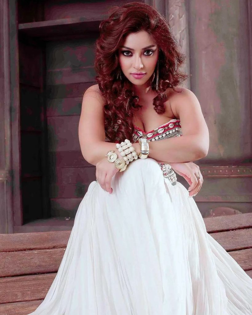 Payal Ghosh - Biography, Height & Life Story | Super Stars Bio