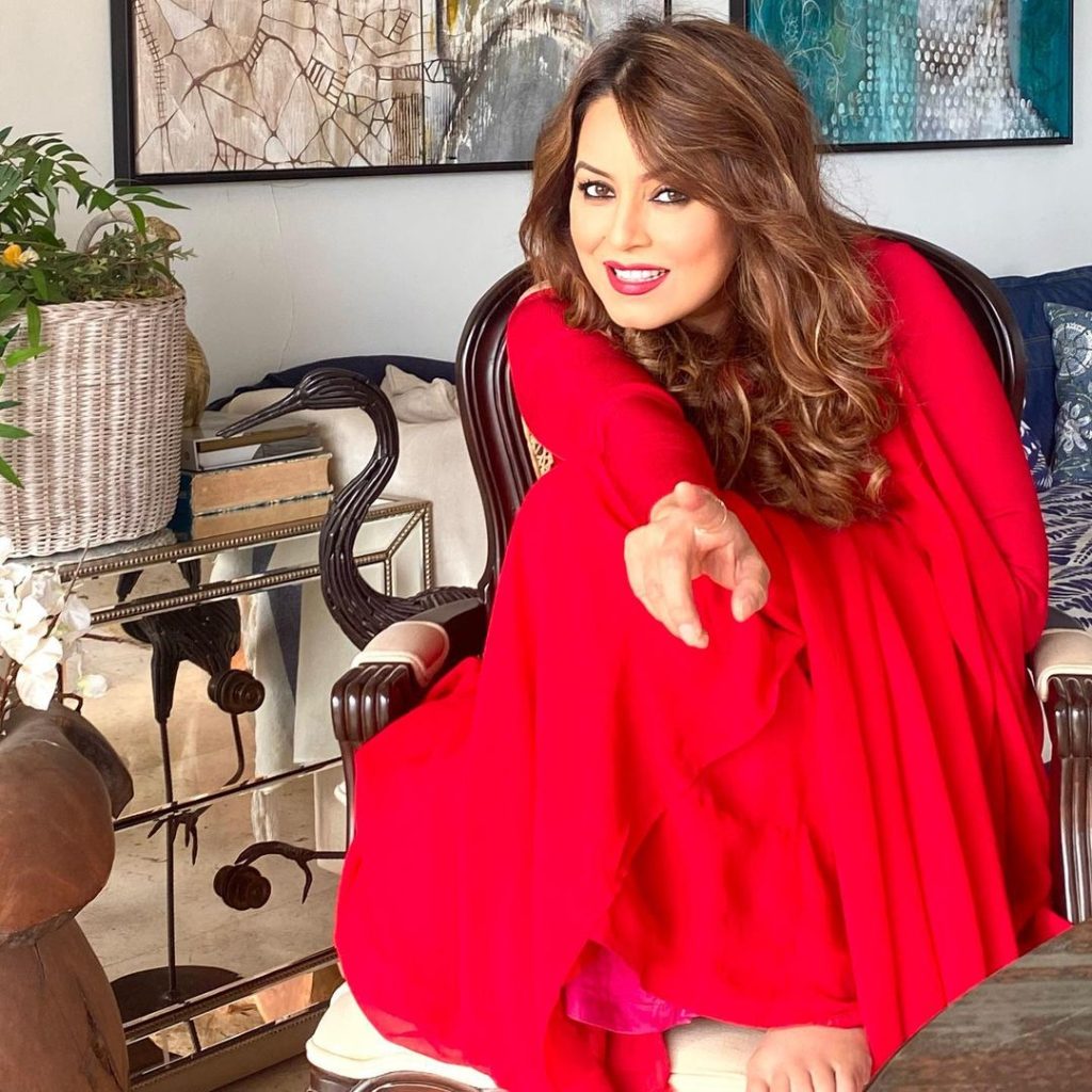 Mahima Chaudhry - Biography, Height & Life Story | Super Stars Bio