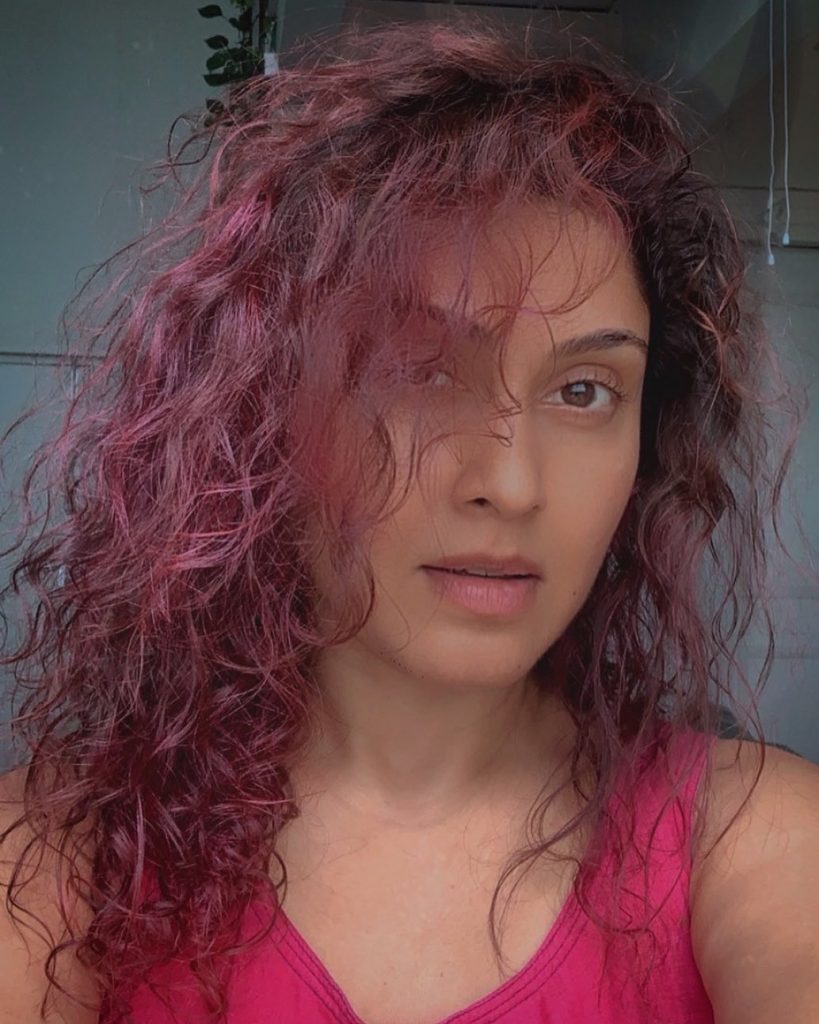 Manjari Phadnis - Biography, Height & Life Story | Super Stars Bio