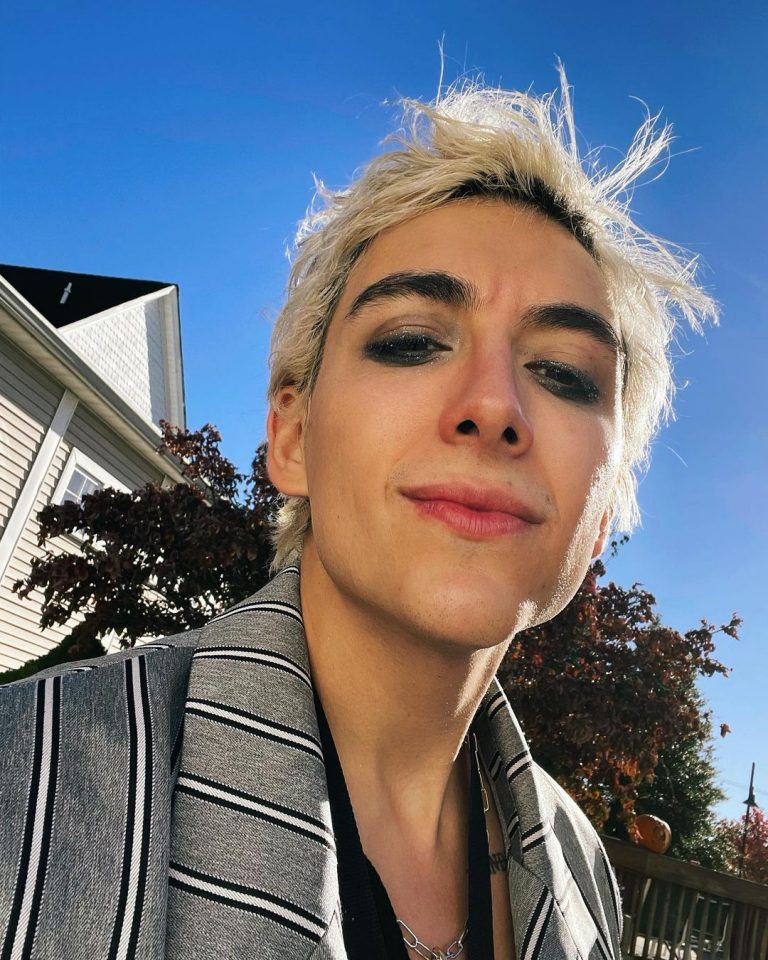 Mason Alexander Park - Biography, Height & Life Story | Super Stars Bio