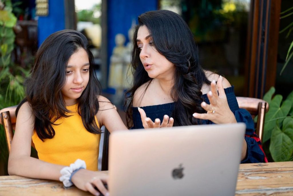 Mini Mathur - Biography, Height & Life Story | Super Stars Bio