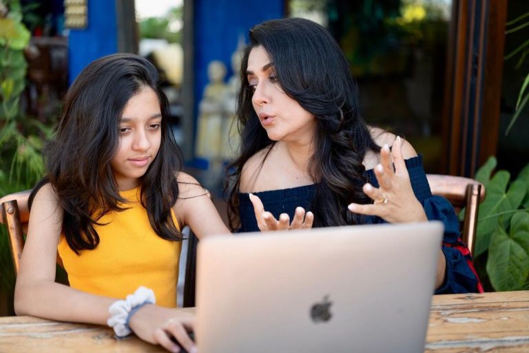 Mini Mathur - Biography, Height & Life Story | Super Stars Bio