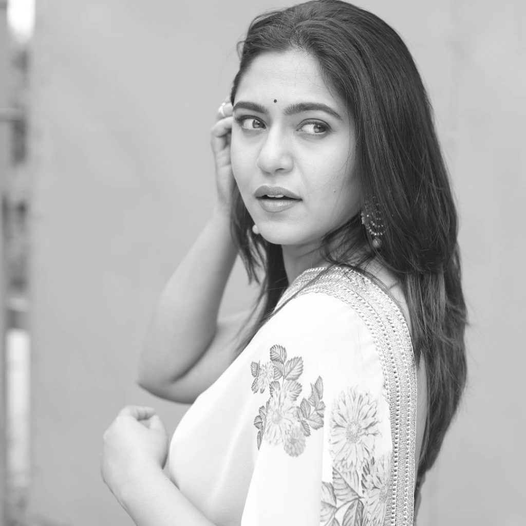 Mrunmayee Deshpande - Biography, Height & Life Story | Super Stars Bio