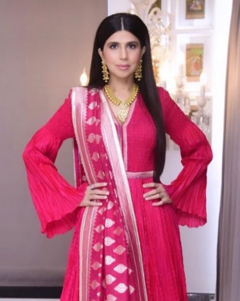 Neha Oberoi - Biography, Height & Life Story | Super Stars Bio