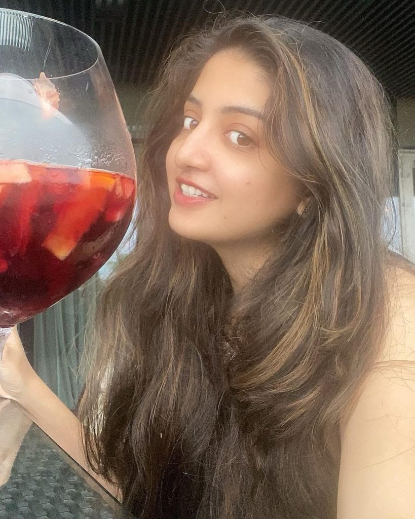 Poonam Kaur - Biography, Height & Life Story | Super Stars Bio