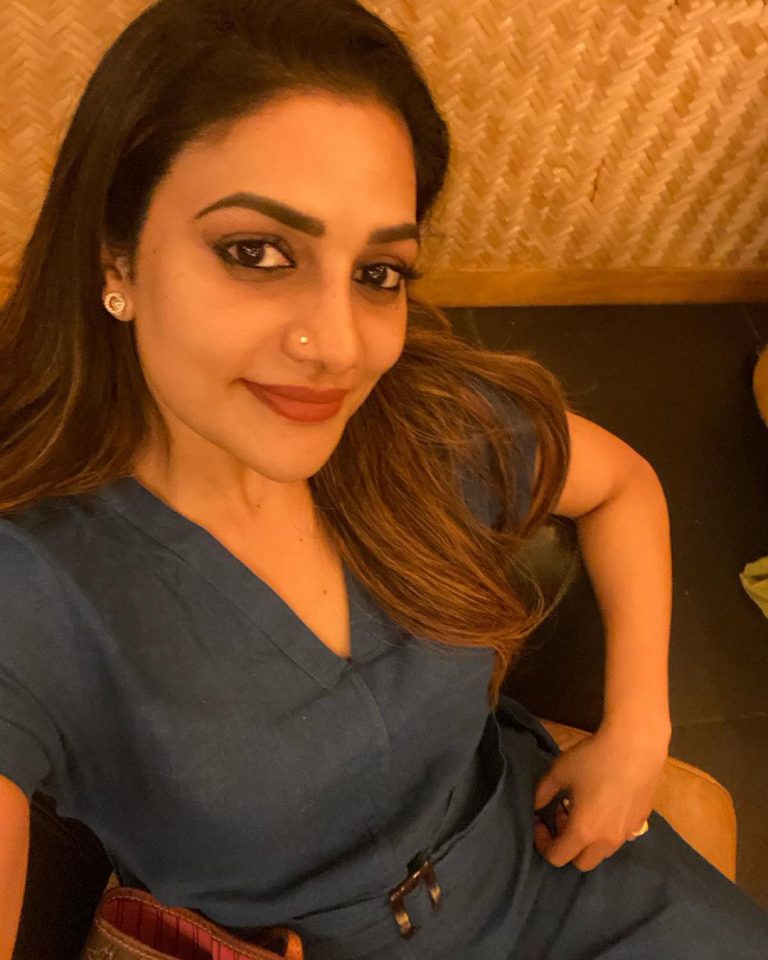 Rimi Tomy - Biography, Height & Life Story | Super Stars Bio