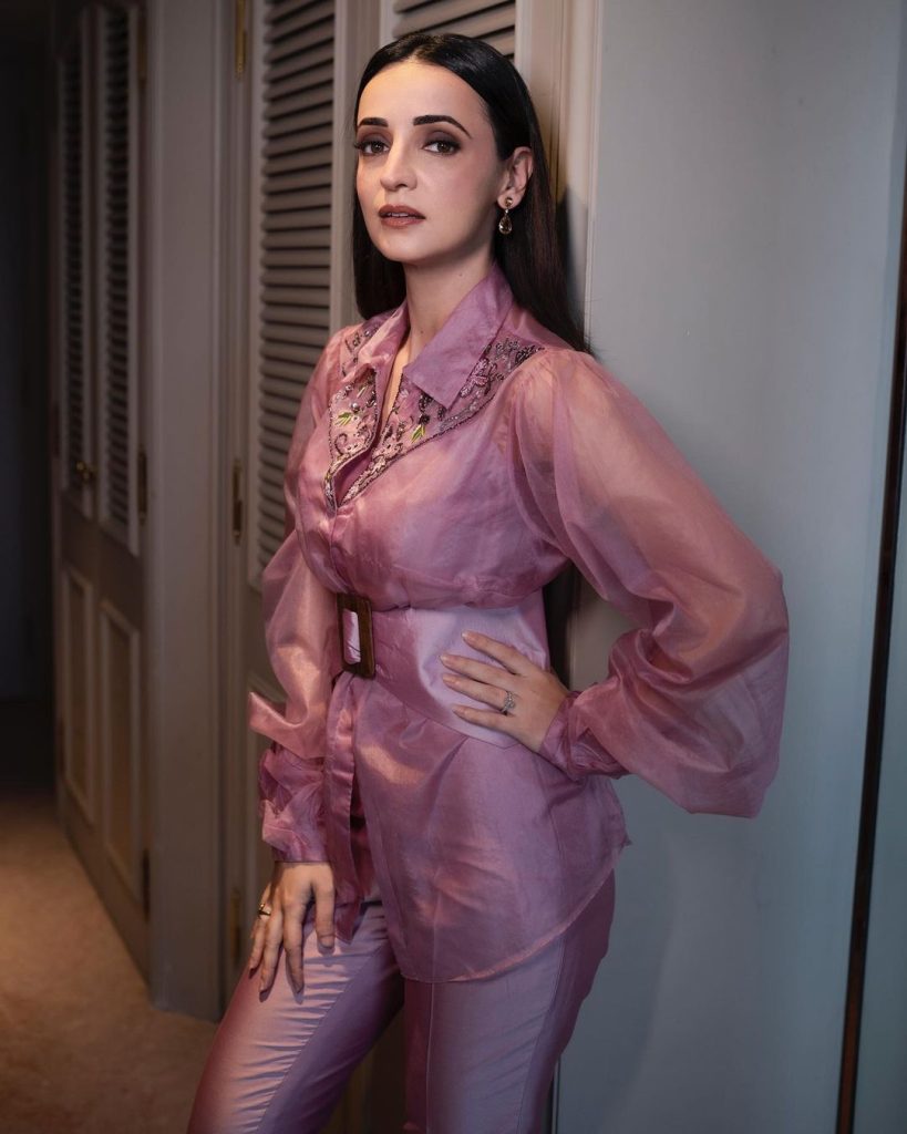 Sanaya Irani - Biography, Height & Life Story | Super Stars Bio