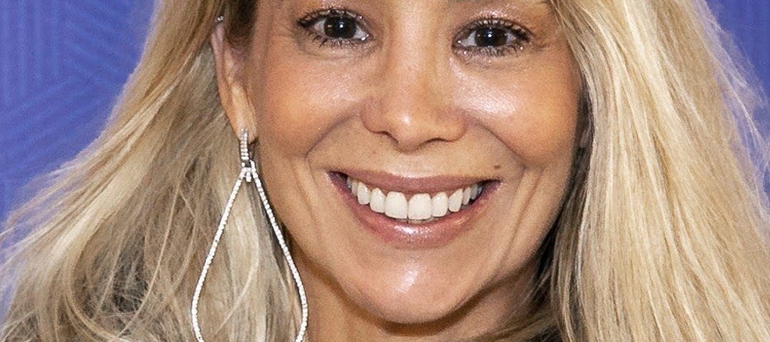 Danielle Winits - Biography, Height & Life Story | Super Stars Bio