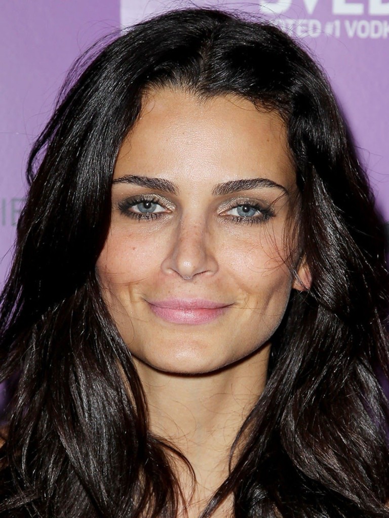 Fernanda Motta - Biography, Height & Life Story | Super Stars Bio