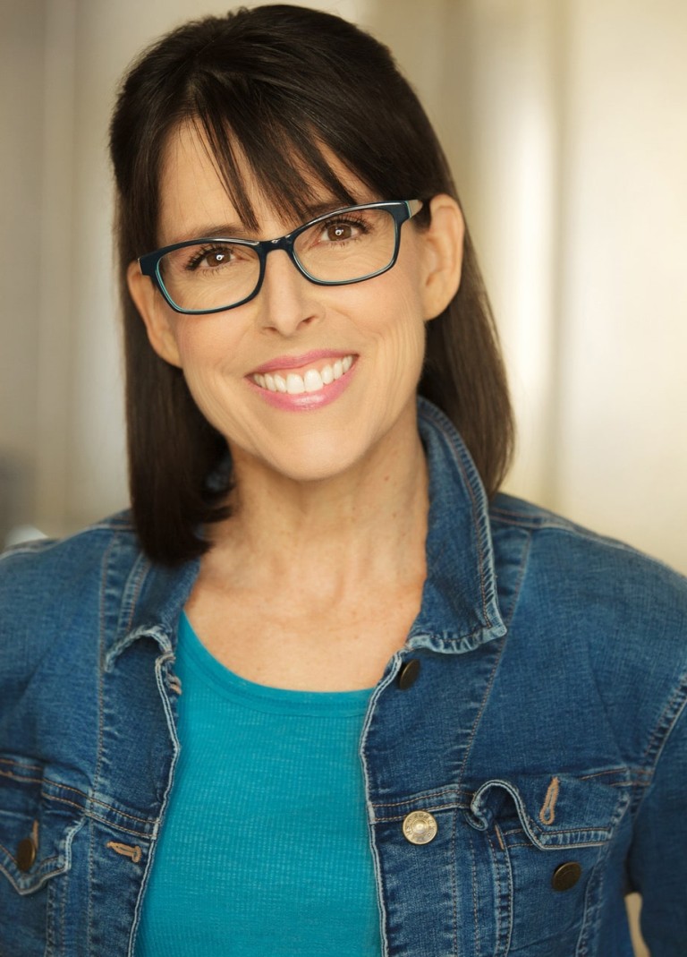 Lara Jill Miller - Biography, Height & Life Story | Super Stars Bio