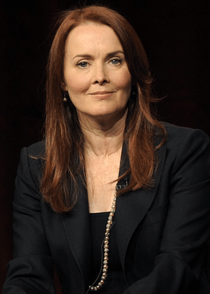 Laura Innes - Biography, Height & Life Story | Super Stars Bio