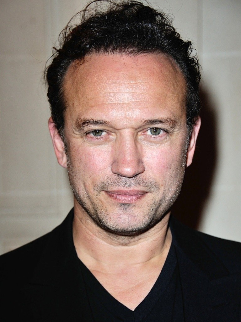 Vincent Perez - Biography, Height & Life Story | Super Stars Bio