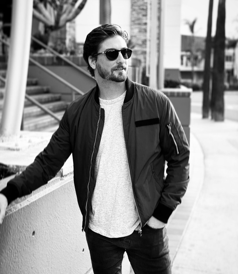 Daniel Lissing - Biography, Height & Life Story | Super Stars Bio