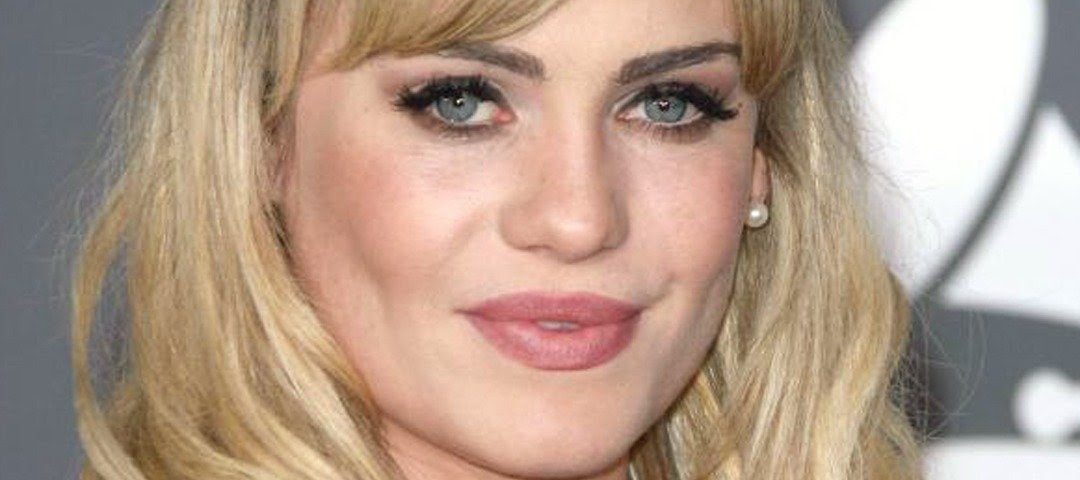 Duffy - Biography, Height & Life Story | Super Stars Bio