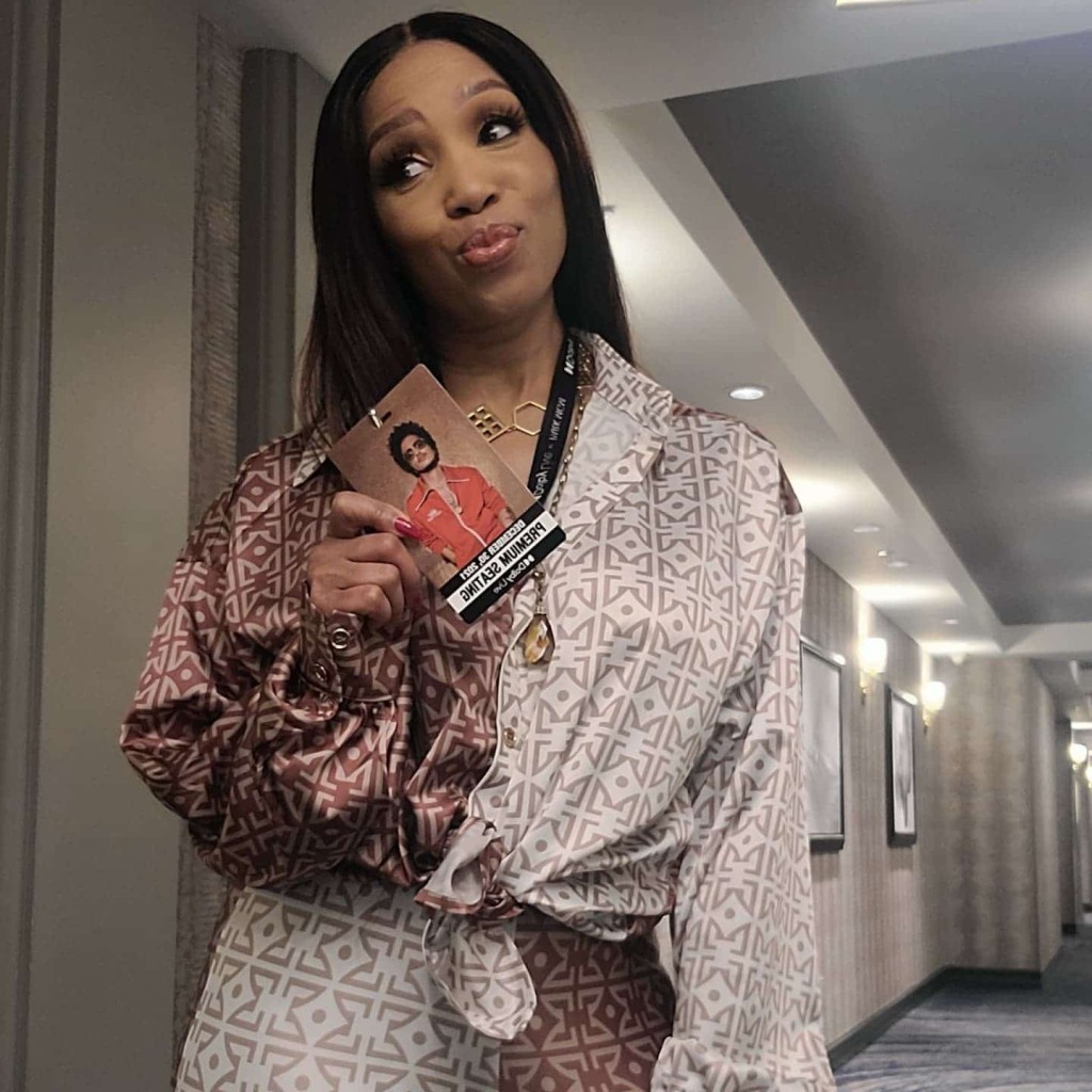 Elise Neal - Biography, Height & Life Story | Super Stars Bio