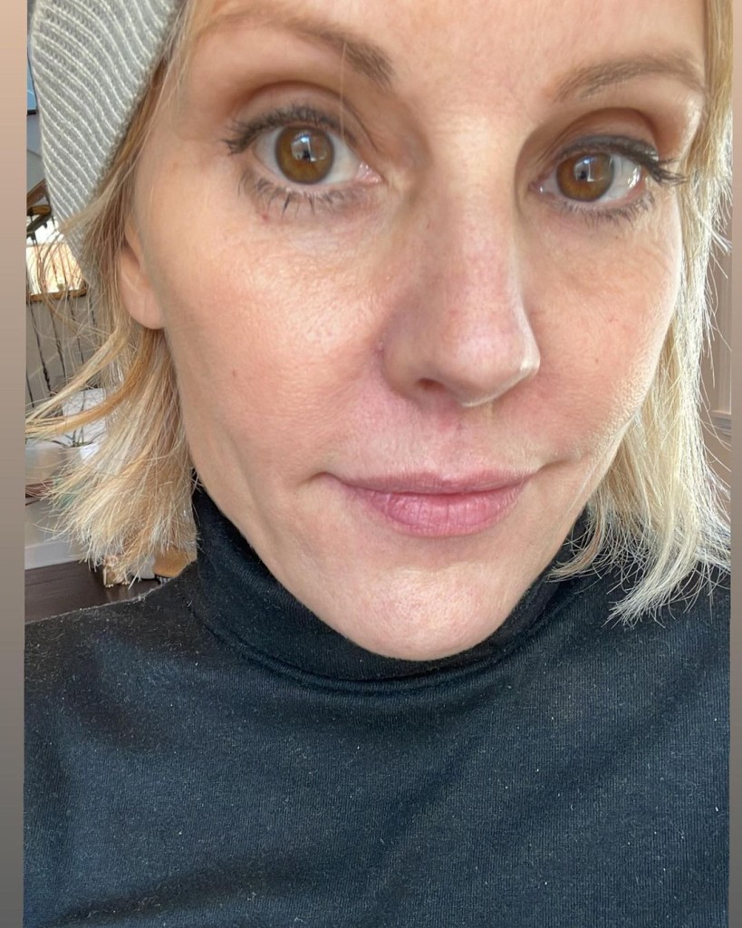 Emma Caulfield - Biography, Height & Life Story | Super Stars Bio