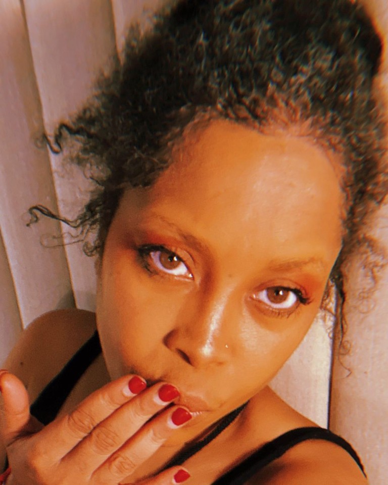 Erykah Badu - Biography, Height & Life Story | Super Stars Bio