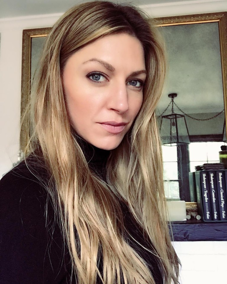 Jes Macallan - Biography, Height & Life Story | Super Stars Bio