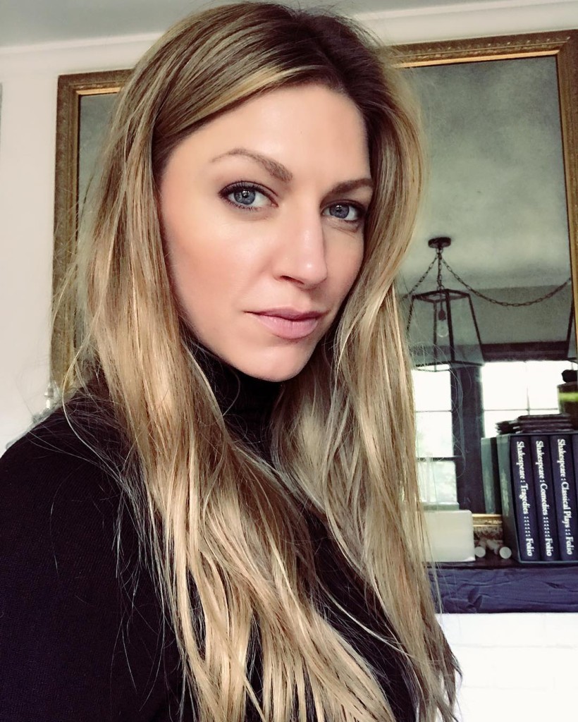 Jes Macallan - Biography, Height & Life Story | Super Stars Bio