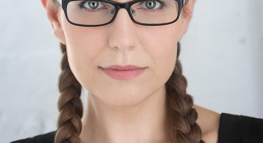 Laura Post - Biography, Height & Life Story | Super Stars Bio