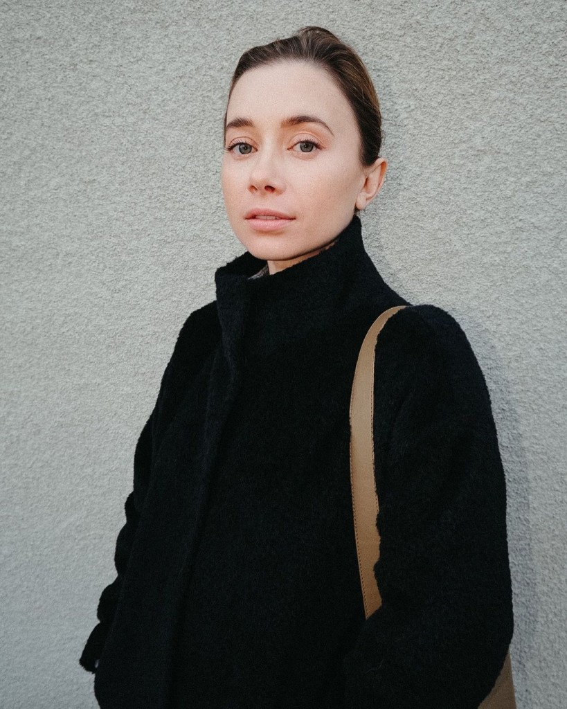 Olesya Rulin - Biography, Height & Life Story | Super Stars Bio