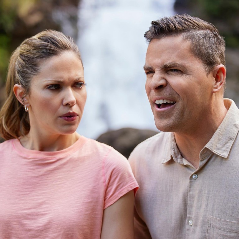 Pascale Hutton - Biography, Height & Life Story | Super Stars Bio