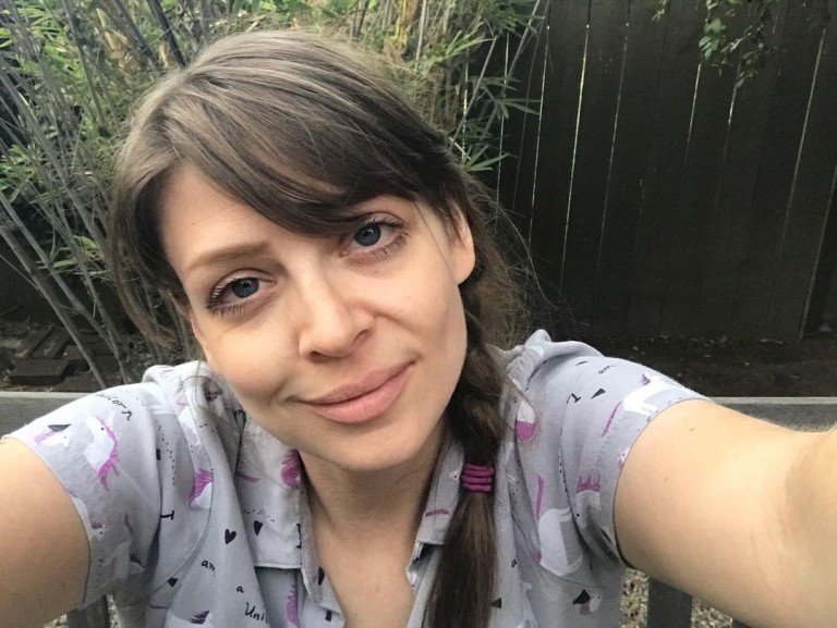 Amber Benson - Biography, Height & Life Story | Super Stars Bio