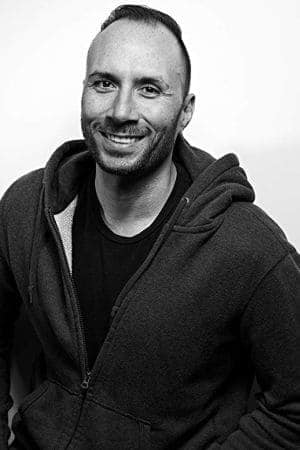 Blacklight Cast, Actors, Producer, Director, Roles, Salary - Super ...