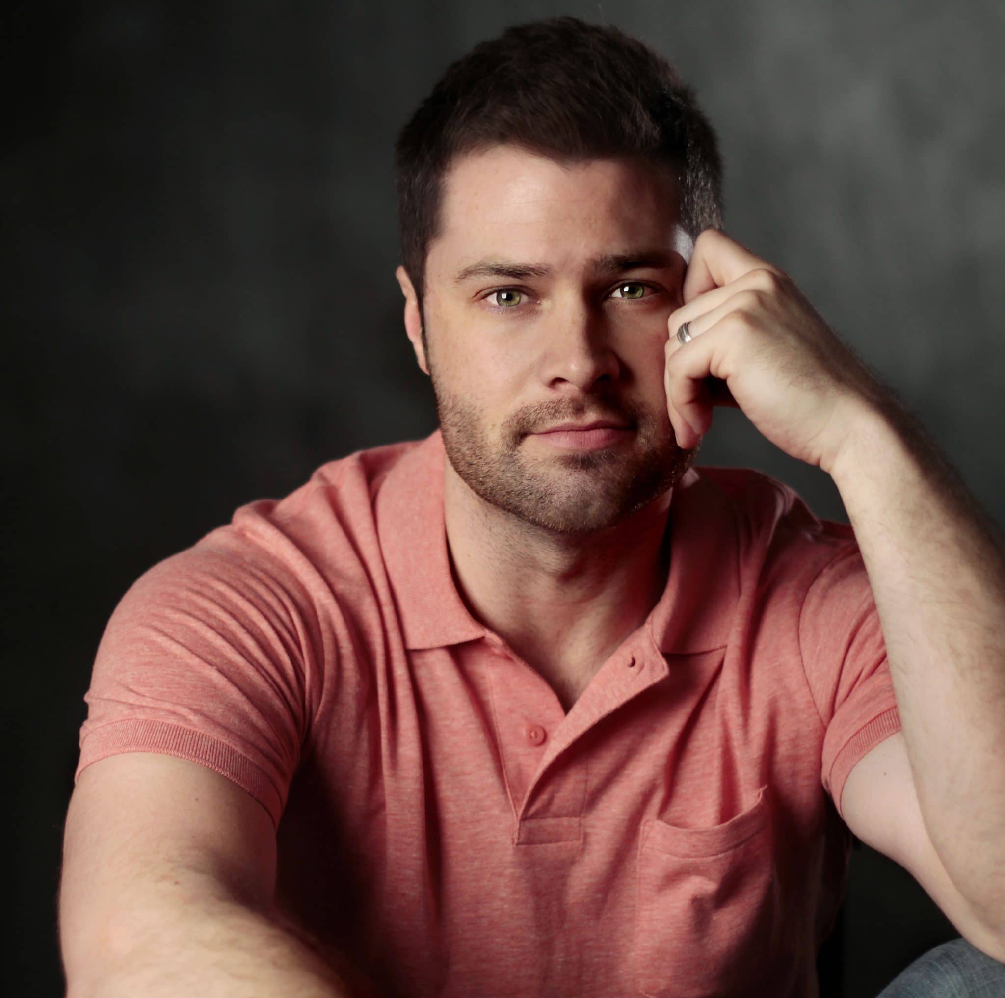 American Underdog Cast, Actors, Producer, Director, Roles, Salary ...