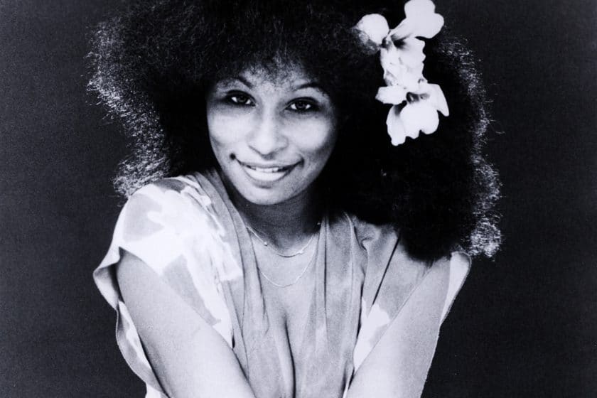 Chaka Khan - Biography, Height & Life Story | Super Stars Bio
