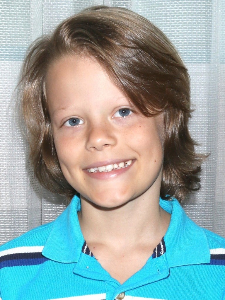 Kimi Cast, Actors, Producer, Director, Roles, Salary - Super Stars Bio