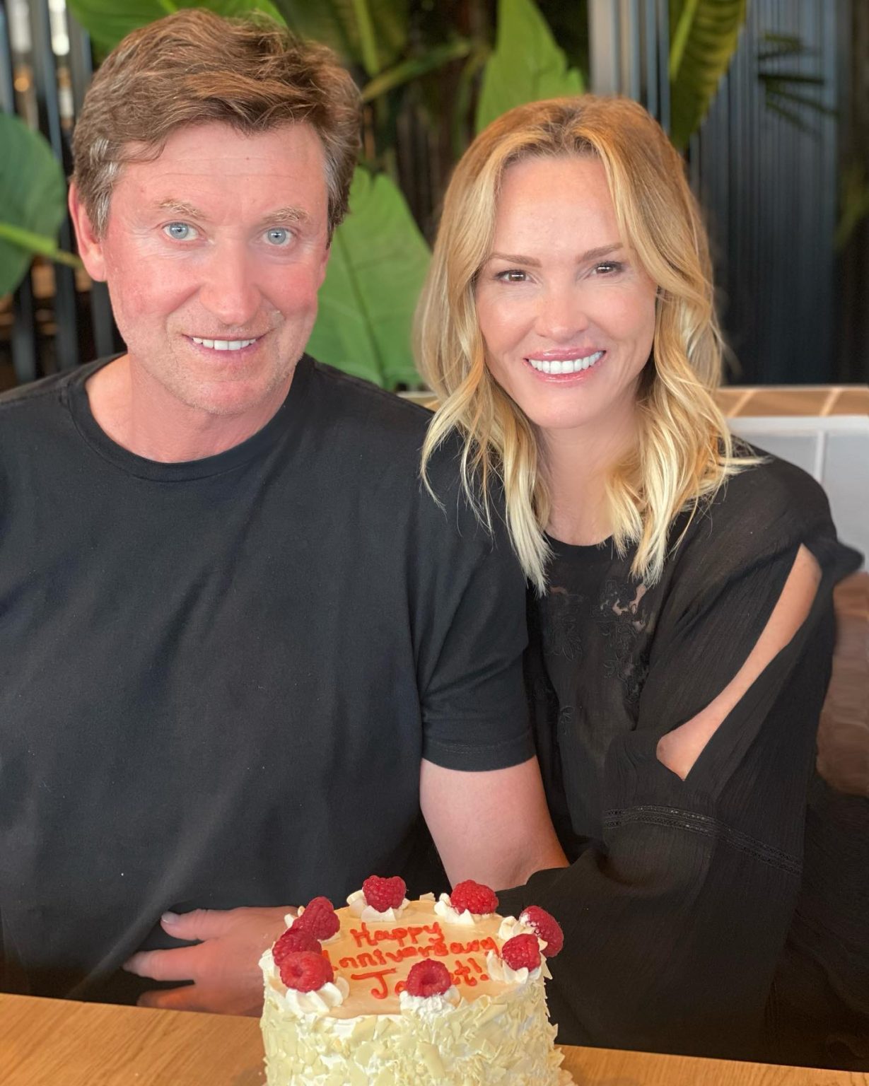 Janet Jones - Biography, Height & Life Story | Super Stars Bio