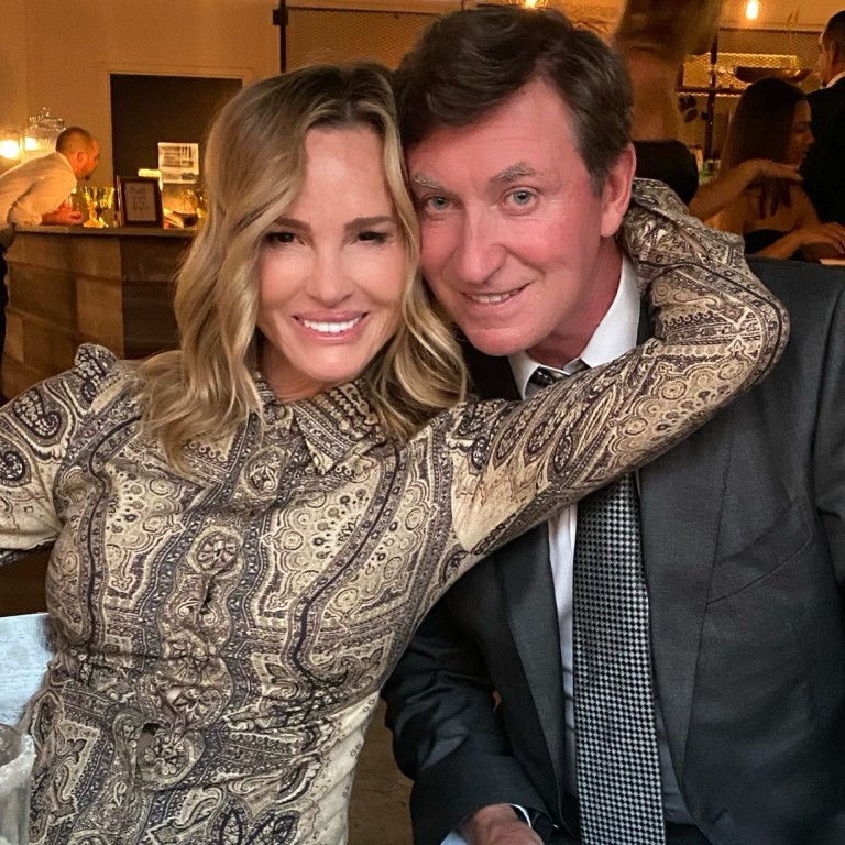 Janet Jones - Biography, Height & Life Story | Super Stars Bio