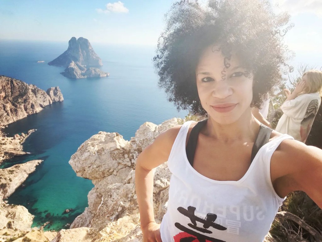 Nicole Leach - Biography, Height & Life Story | Super Stars Bio