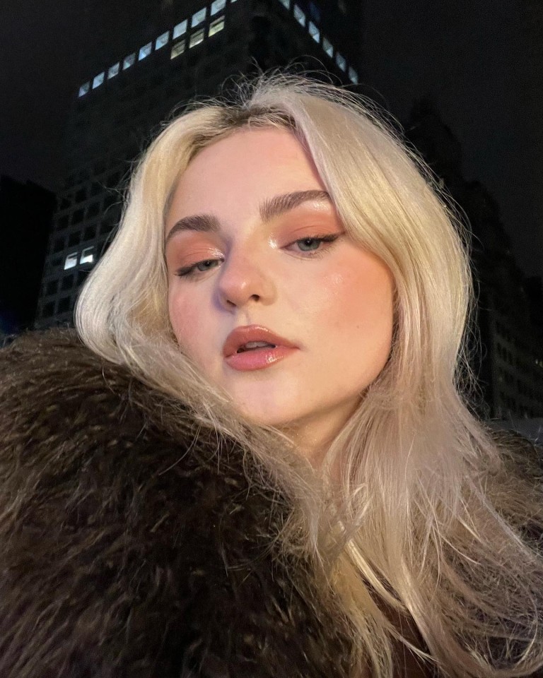 Morgan Lily - Biography, Height & Life Story | Super Stars Bio