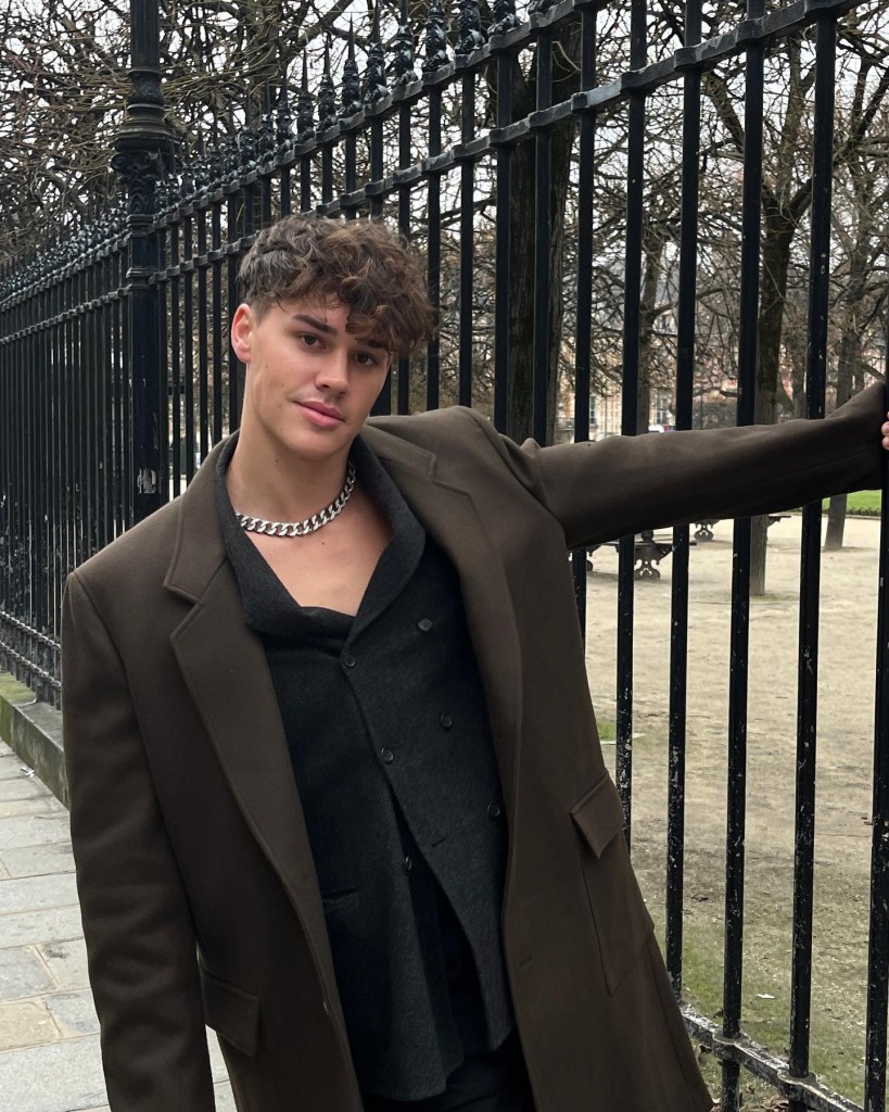 Noah Beck - Biography, Height & Life Story | Super Stars Bio