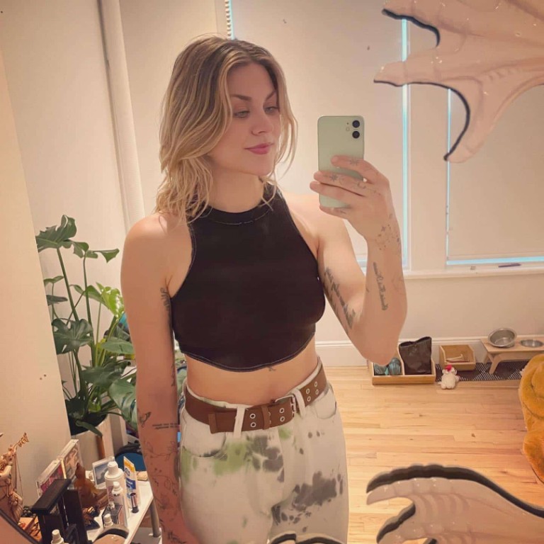 Frances Bean Cobain - Biography, Height & Life Story | Super Stars Bio