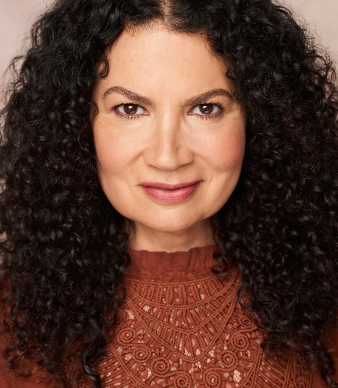 Vivo Cast, Actors, Producer, Director, Box office, Salary - Super Stars Bio