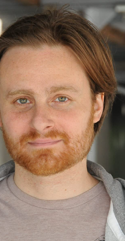 The Night House Cast, Actors, Producer, Director, Box office, Salary ...